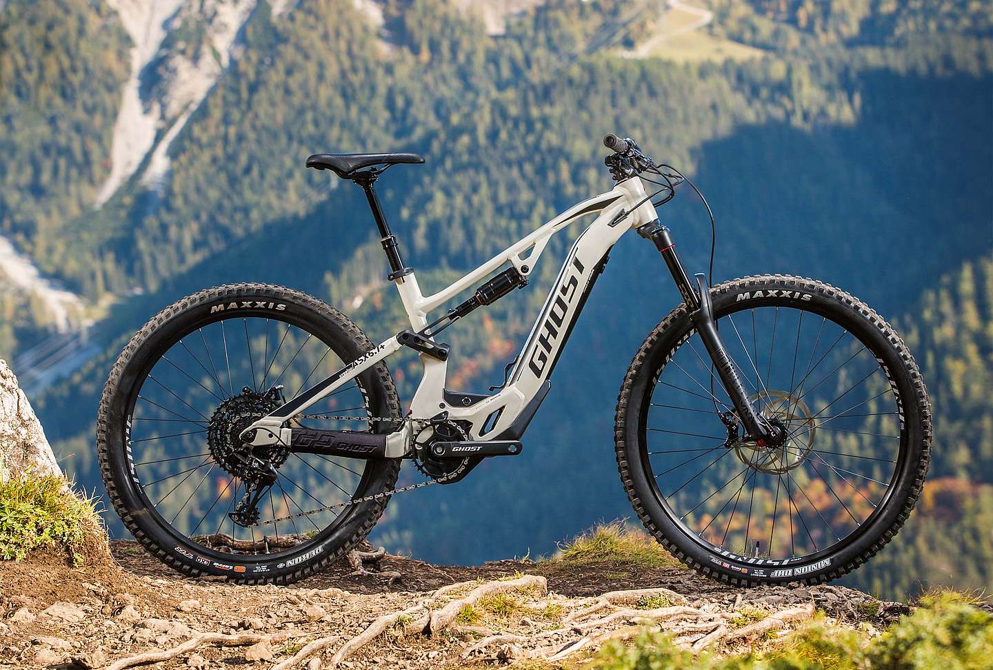 Buy Ghost Bikes Online | Ghost Bikes For Sale | Ghost E-Bikes For Sale